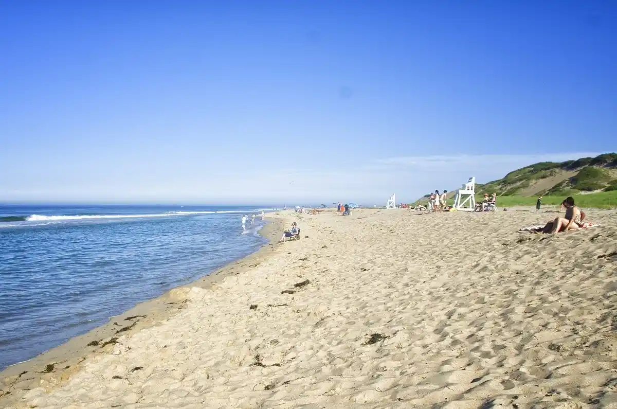 10 Best Beaches in Massachusetts: A Comprehensive Guide - travelistia