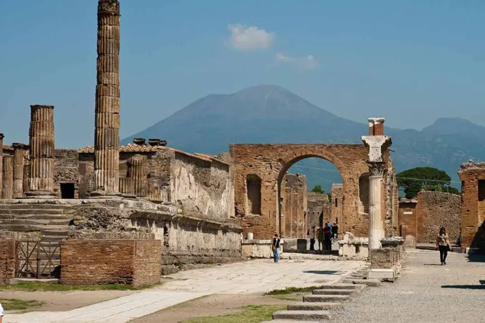 20 Best Places to Visit in Italy Right Now - Travelistia