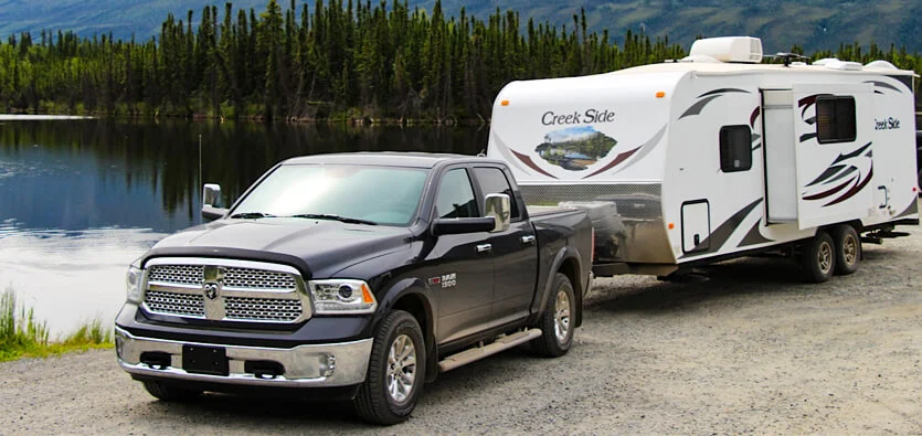 How to Tow a Camper With a Truck: 5 Steps to Follow - Travelistia